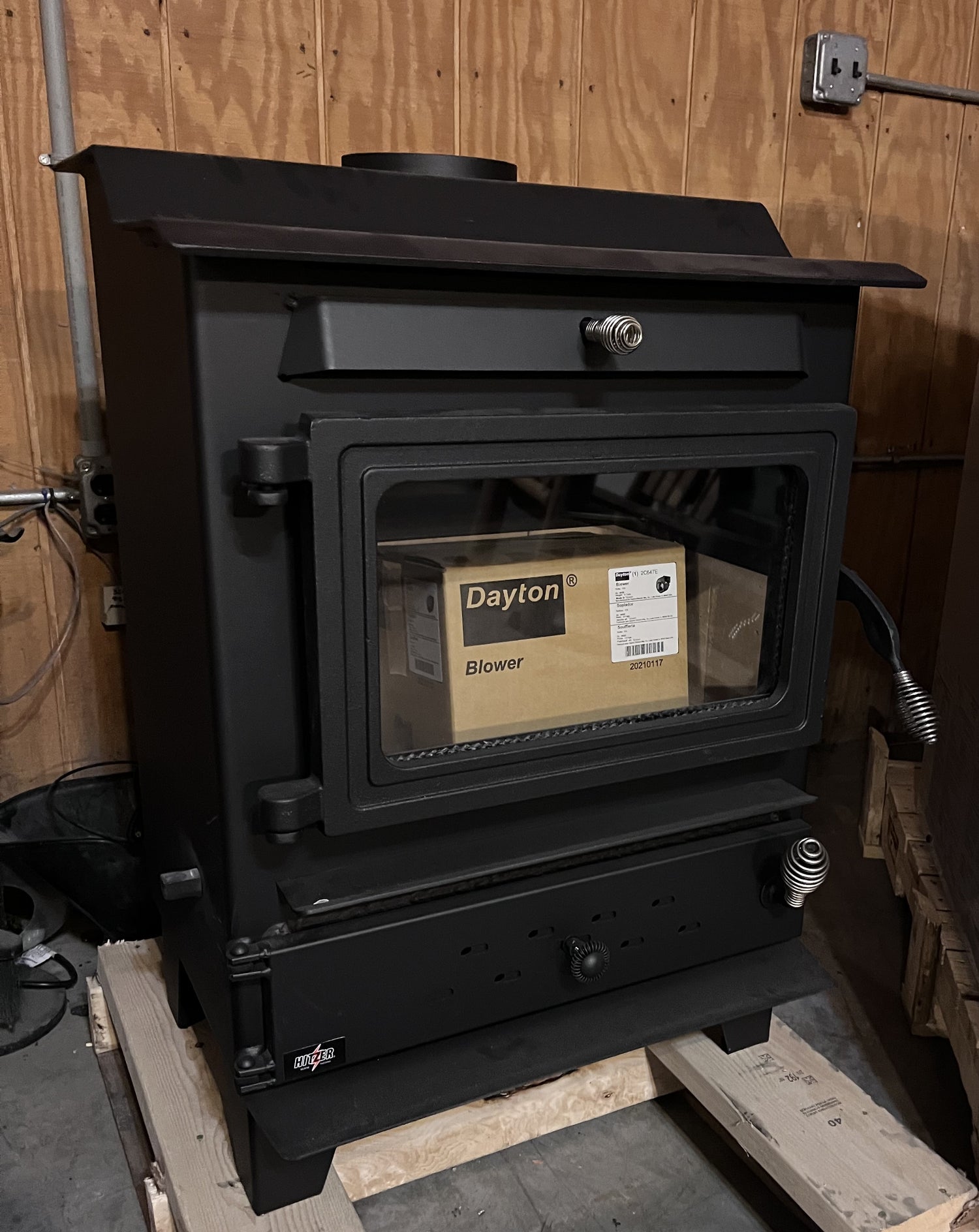 Hitzer 254 Hand Fired Coal Stove-- 75,000BTU – The Coal Shop